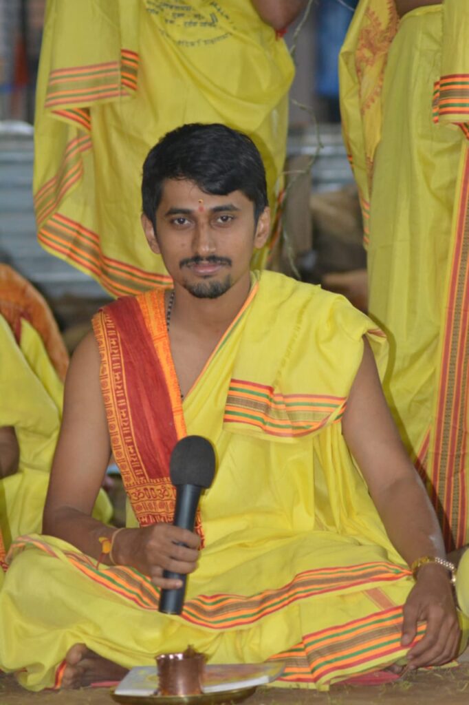 Online Veda & Sanskrit Teachers – Gurukul Online